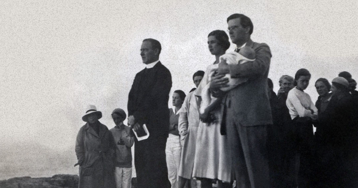 Watch Defying the Nazis: The Sharps' War | Ken Burns | PBS