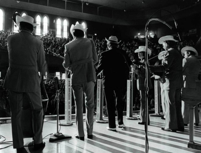 Episode 7 | “Are You Sure Hank Done It This Way?” (1973 – 1983 ...