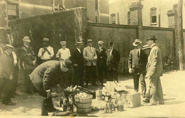 Photo Gallery | Prohibition | Ken Burns | PBS